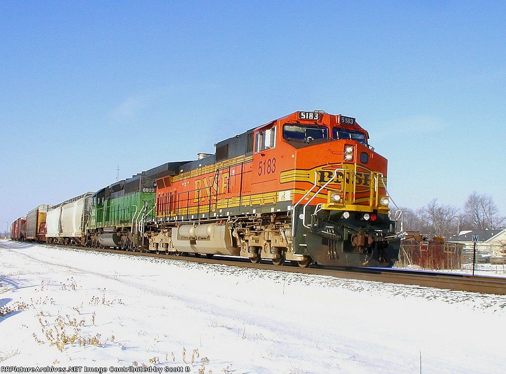 BNSF 5183 NS 30A 10:30 am
